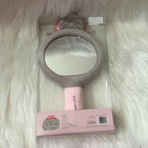 Pusheen | Makeup | Pusheen Cat Pretty Finish Makeup Brush Set With ...